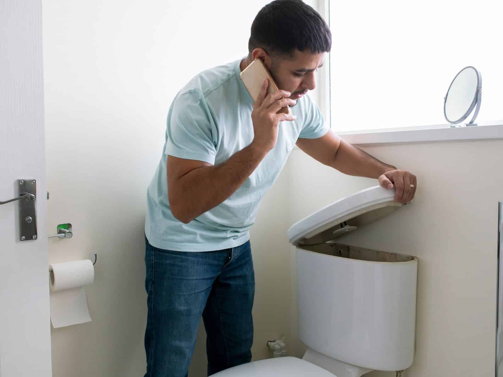 5 Ways To Tell When It's Time To Replace Your Toilet